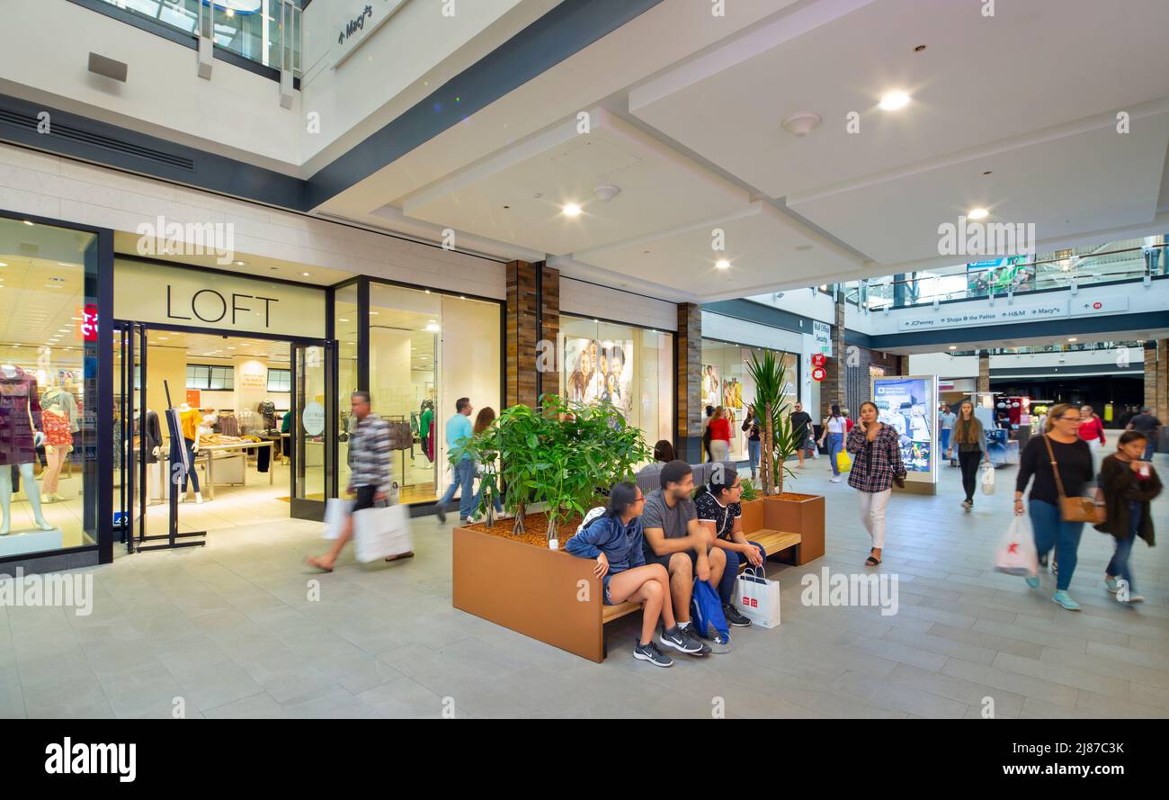 Shopping Center Westfield Valencia Town Center Stock Photo - Alamy