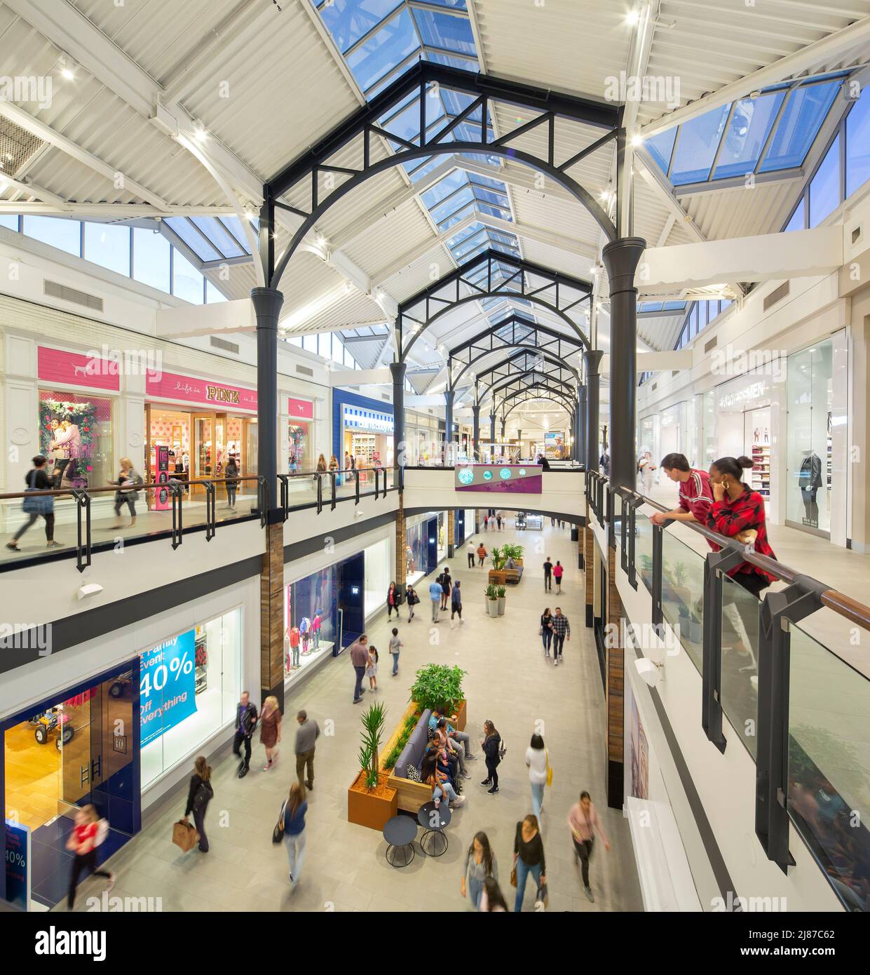 Shopping Center Westfield Valencia Town Center Stock Photo - Alamy