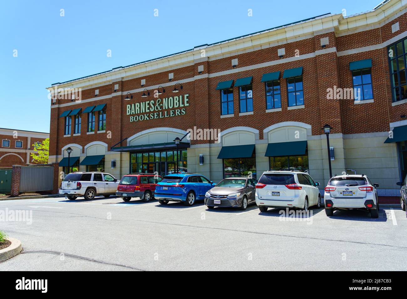 American music retailer chain hi-res stock photography and images - Alamy