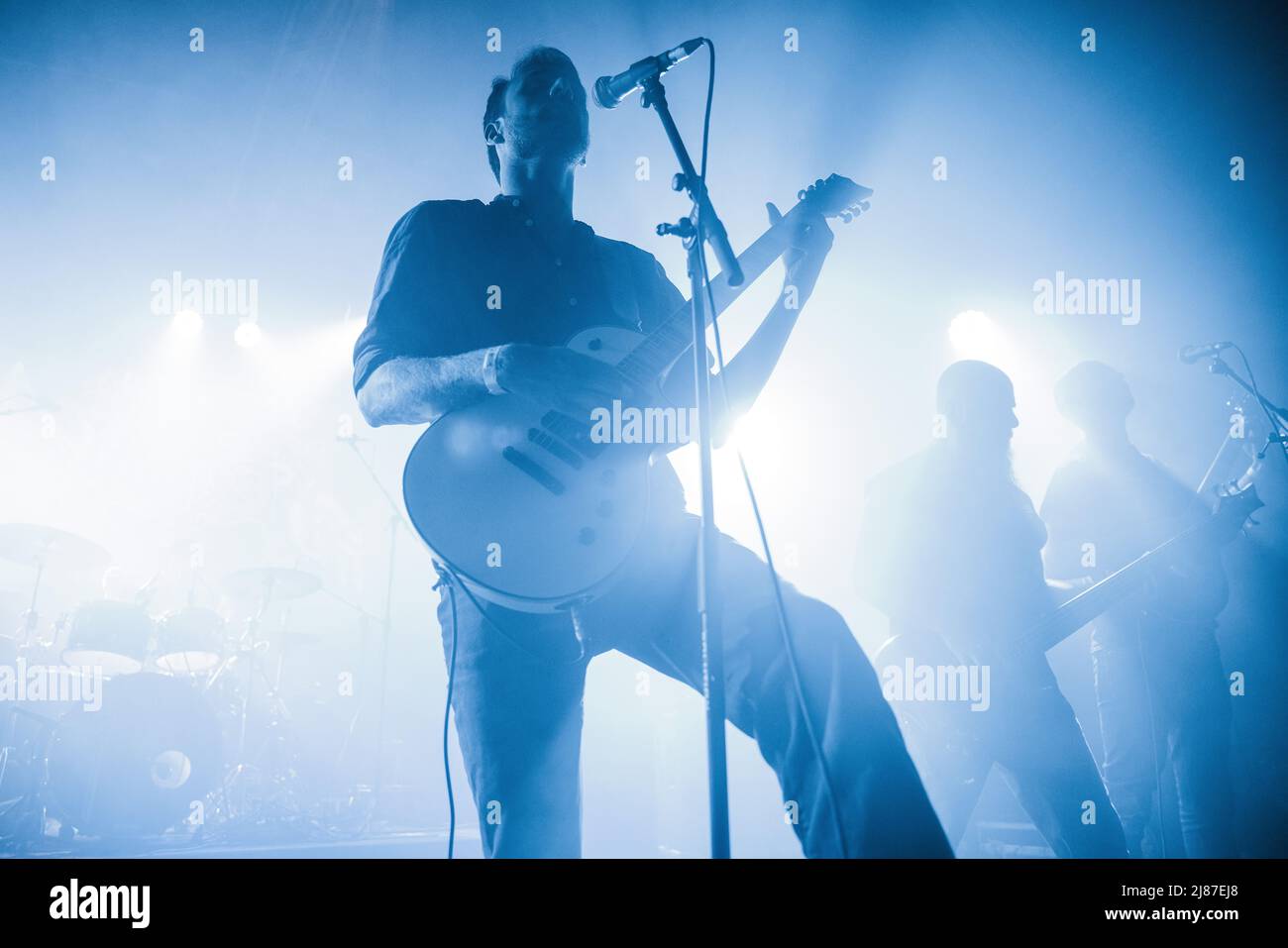 Silver knife singer hi-res stock photography and images - Alamy