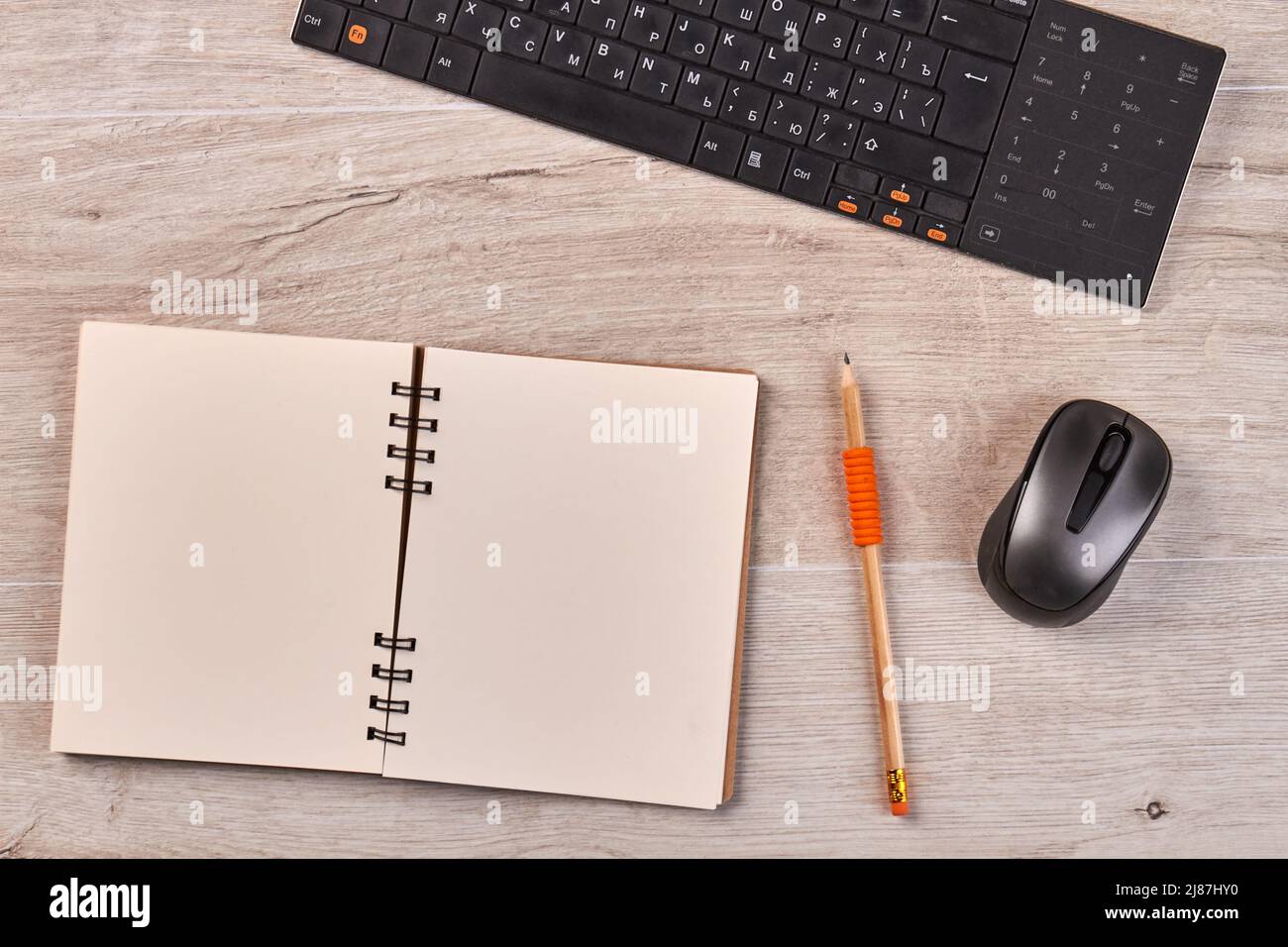 Workplace notepad keyboard mouse hi-res stock photography and images ...