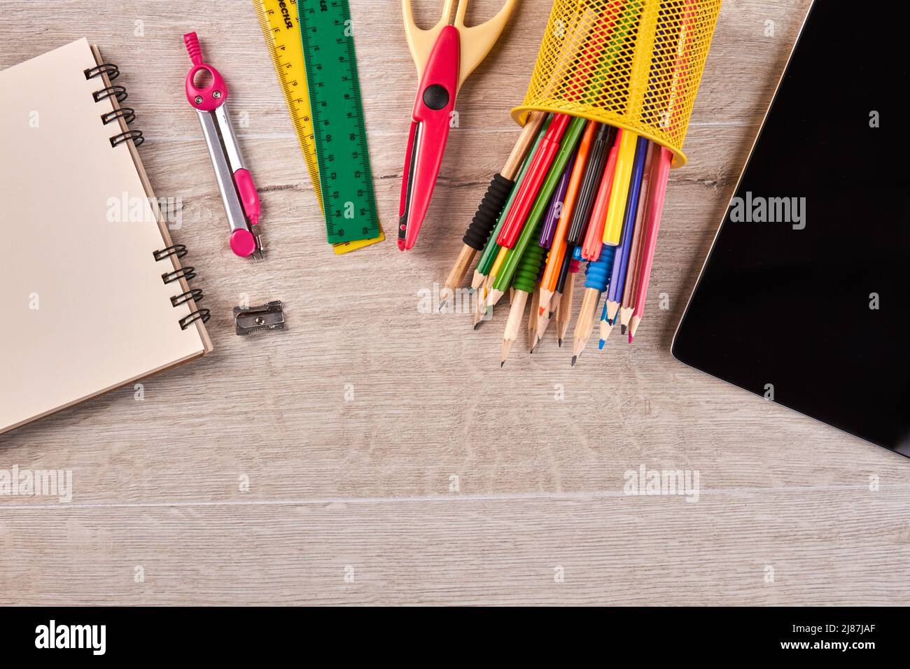 Office dividers hi-res stock photography and images - Alamy