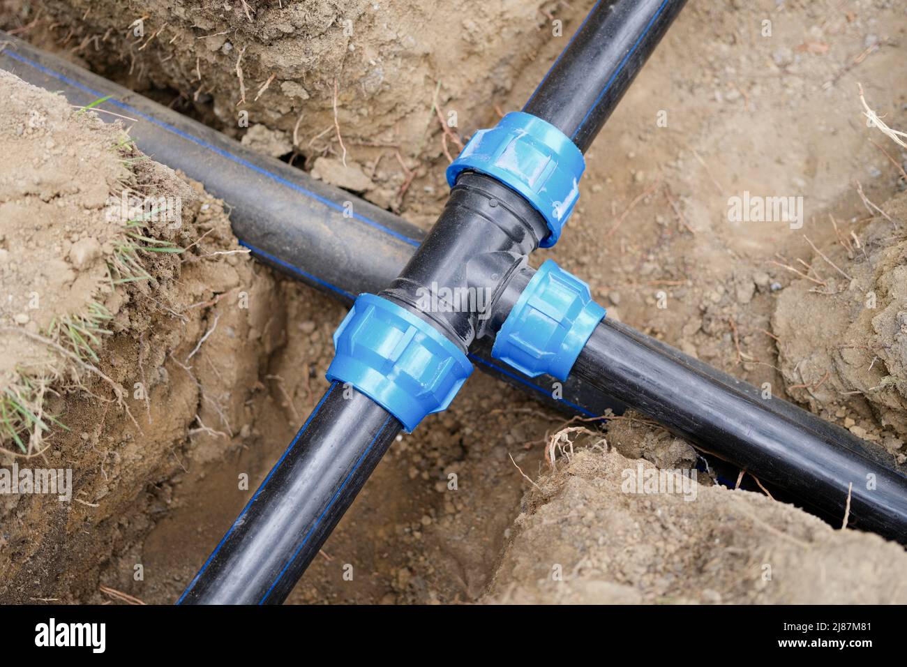 Wiring plumbing pipes water hi-res stock photography and images - Alamy