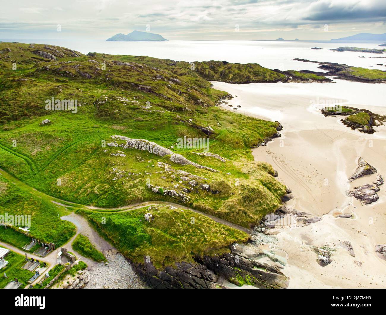 Abbey island ruins derrynane hi-res stock photography and images - Alamy