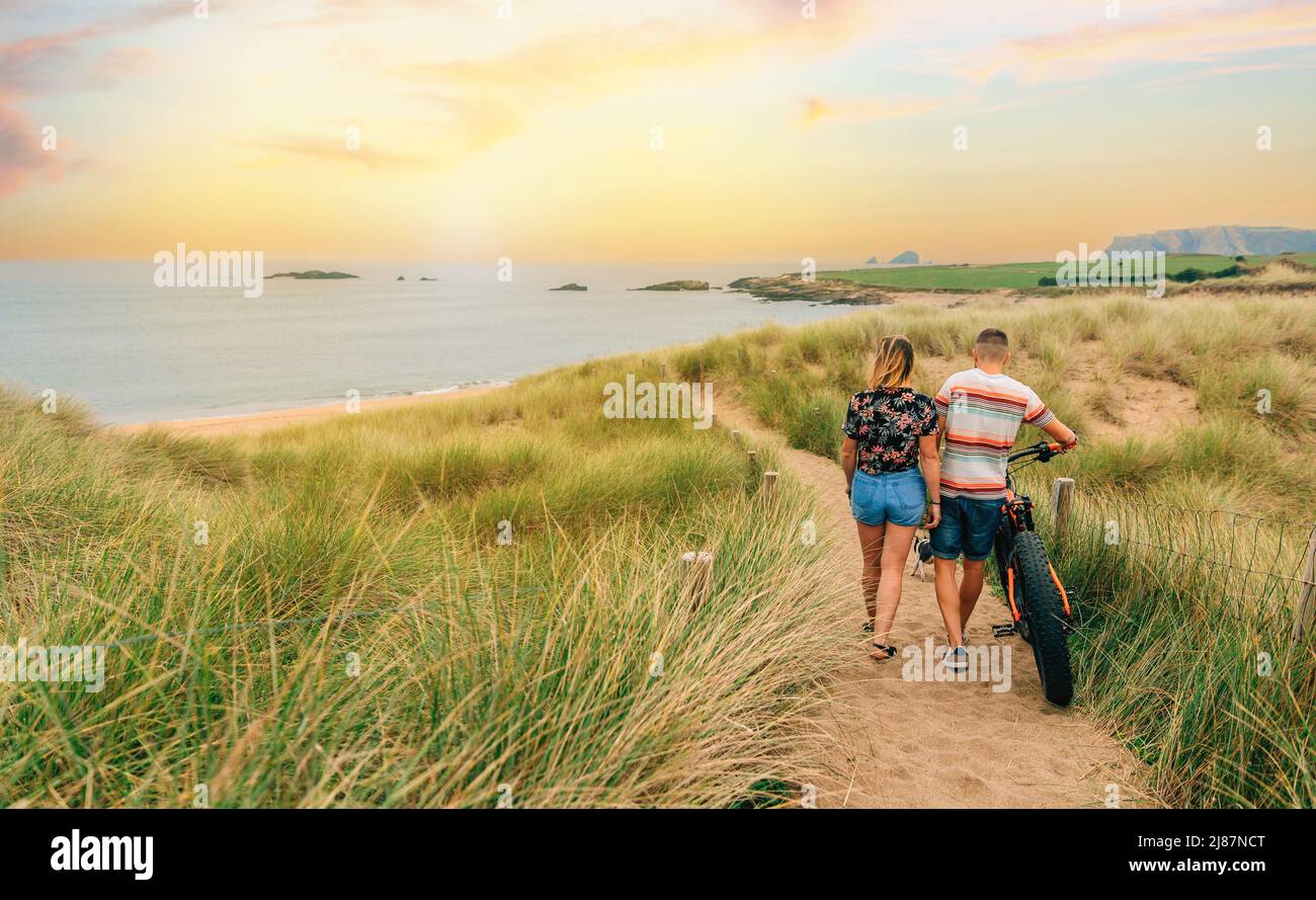 Fat woman beach hi-res stock photography and images - Alamy