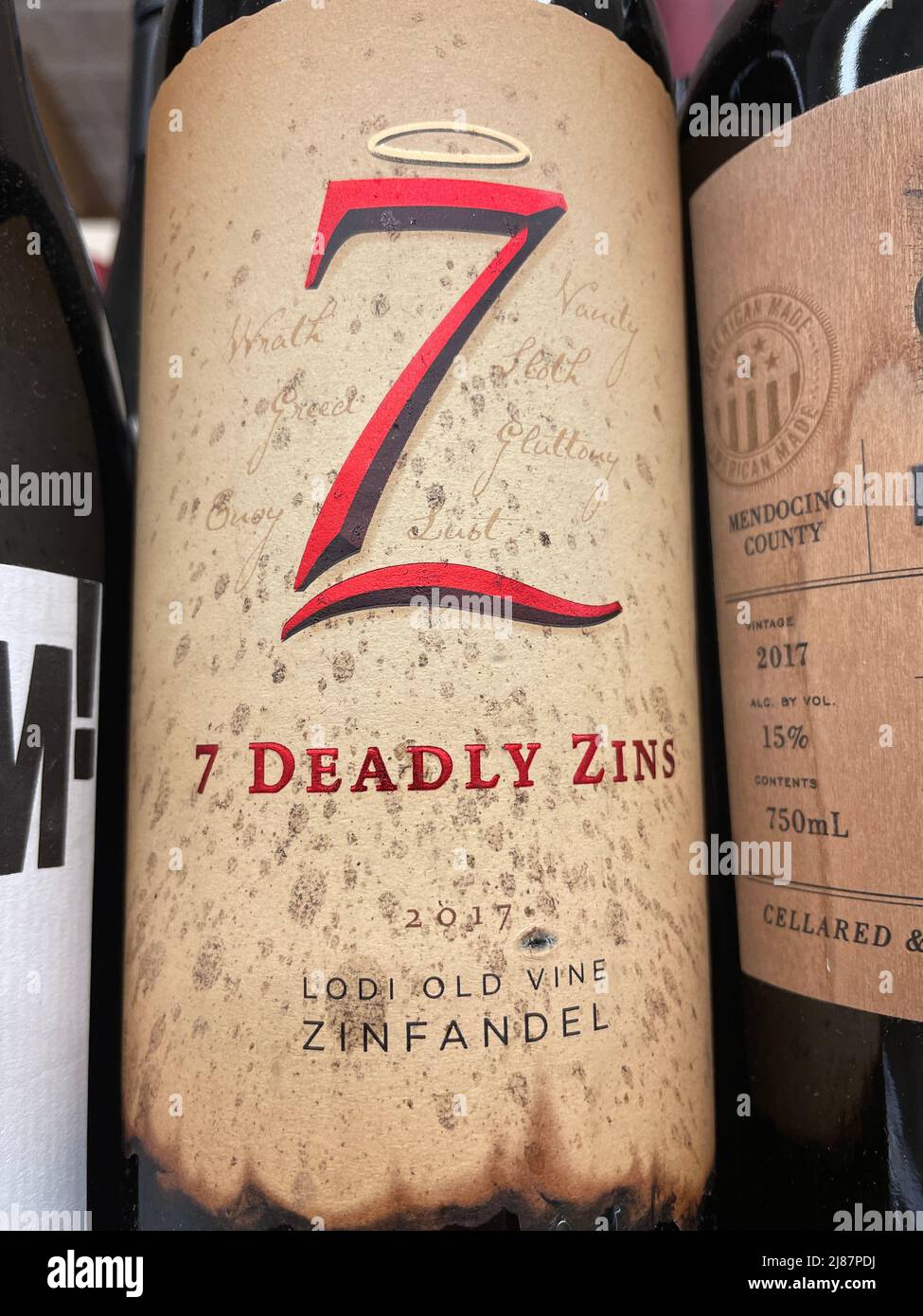 Zinfandel label hi-res stock photography and images - Alamy