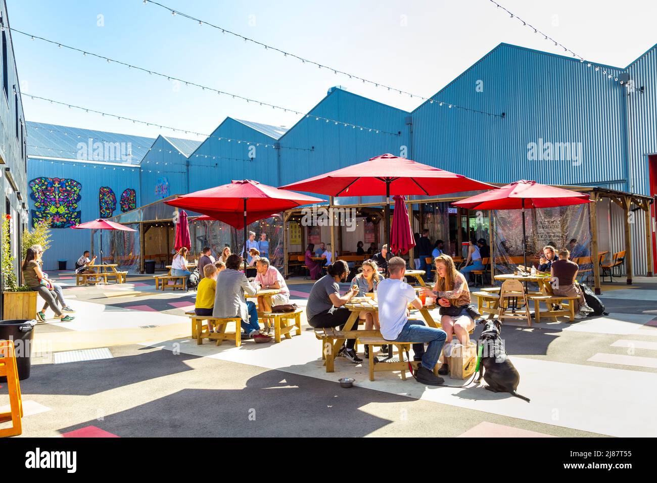 Hackney Bridge Kitchens street food market at Hackney Bridge workspace ...