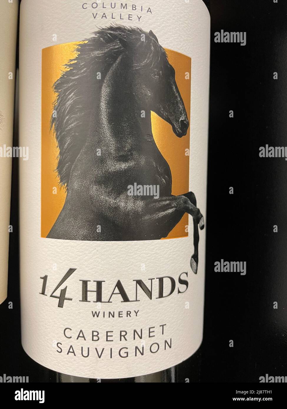14 hands wine hi-res stock photography and images - Alamy