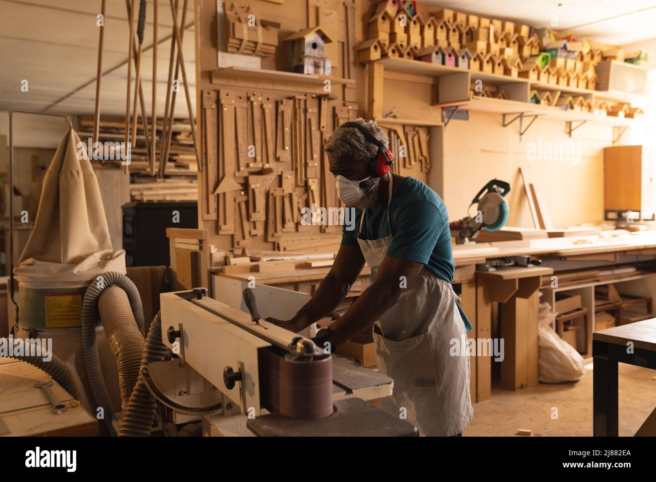 Face workshop hi-res stock photography and images - Alamy