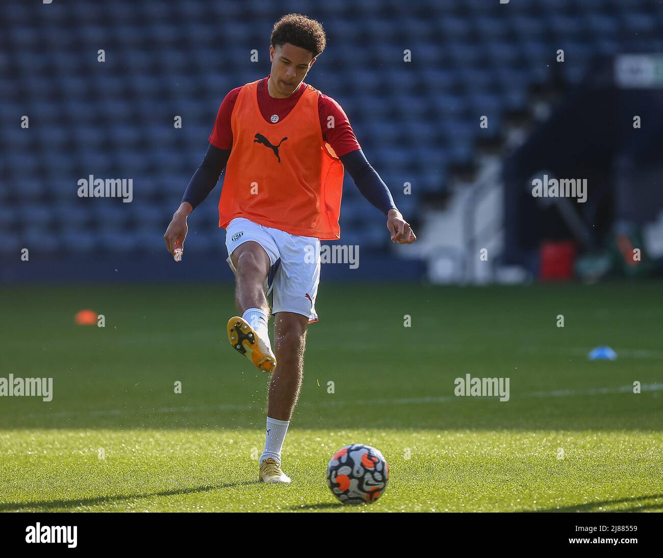 West Bromwich, UK. 13th May, 2022. Ethan Ingram #34 of West Bromwich ...