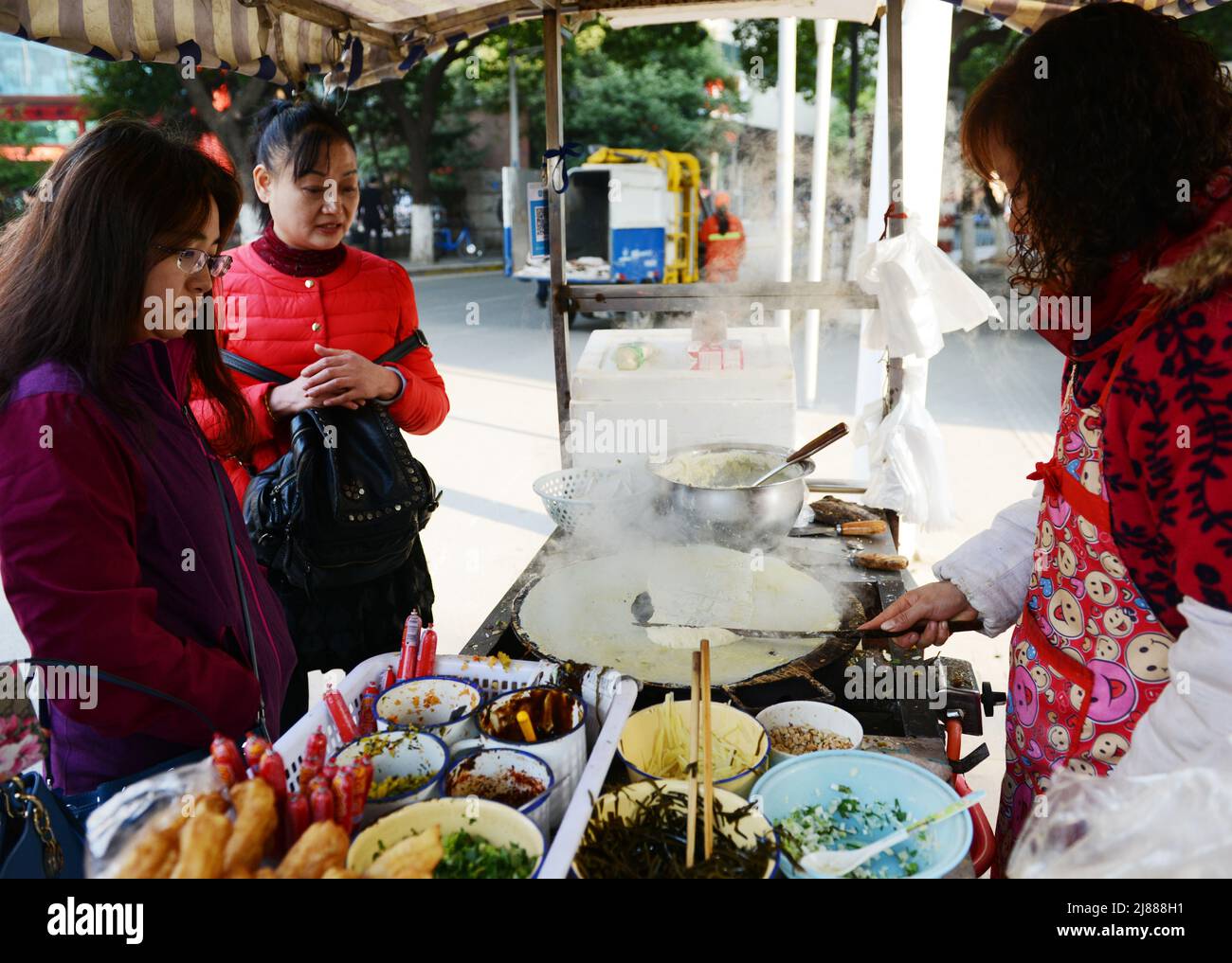 Chinese breakfast hi-res stock photography and images - Alamy