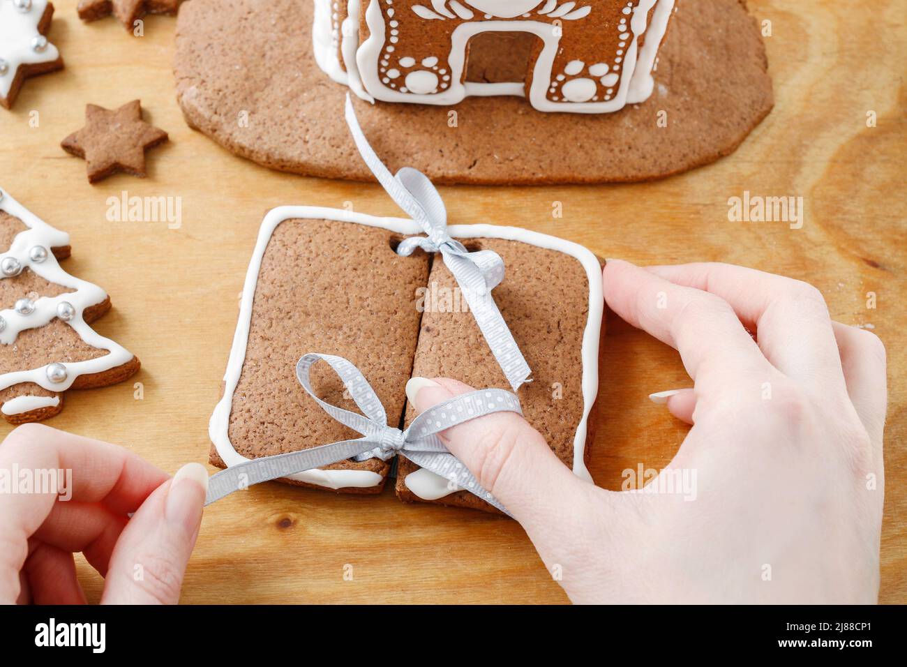 How to make gingerbread house, step by step, tutorial Stock Photo - Alamy