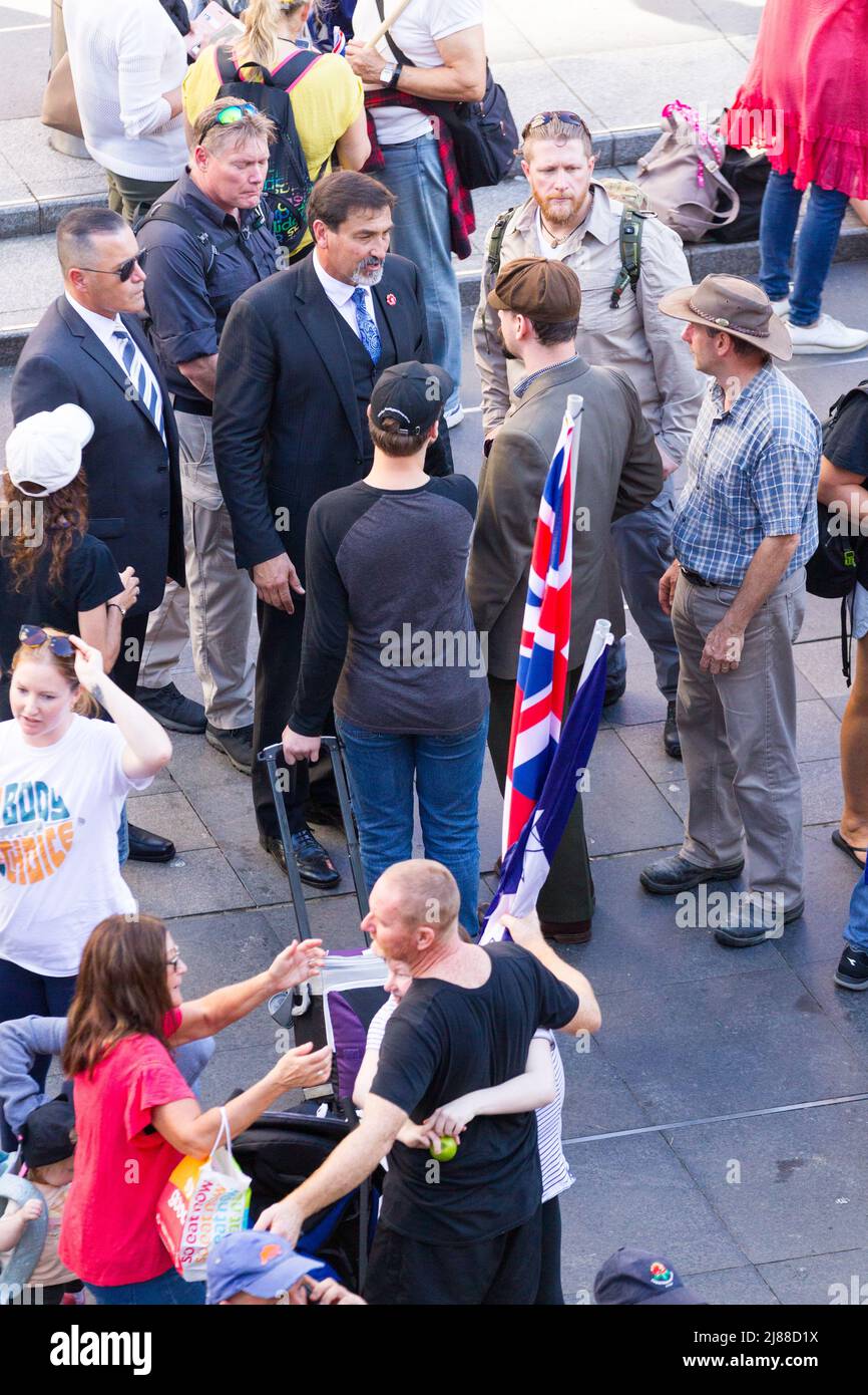 Sydney, Australia. 14 May 2022. The 'Sack Them All' (Vote The Majors ...