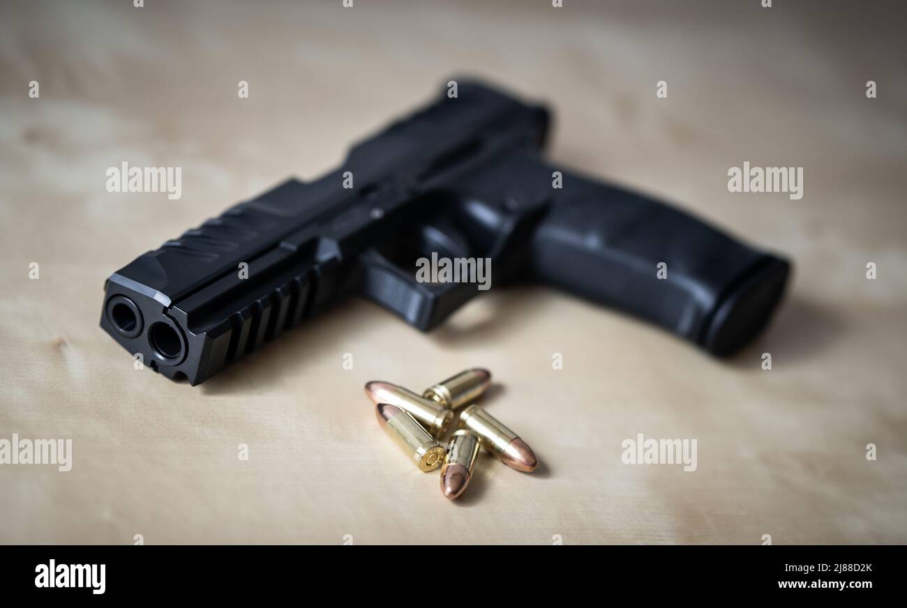 Table full of weapons hi-res stock photography and images - Alamy