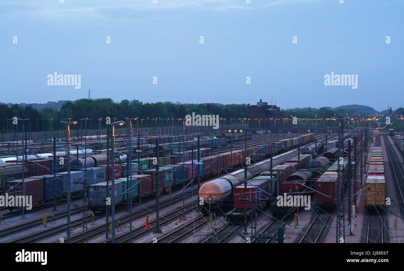 11 May 2022, Lower Saxony, Seevetal: Freight trains stand at the Maschen marshalling yard. The ...