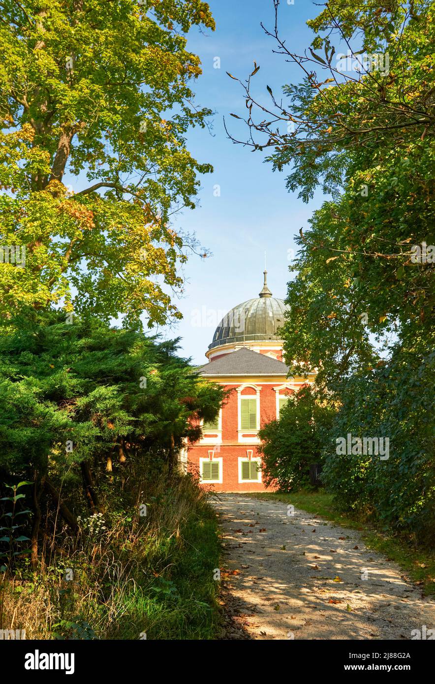 Castle velke brezno hi-res stock photography and images - Alamy