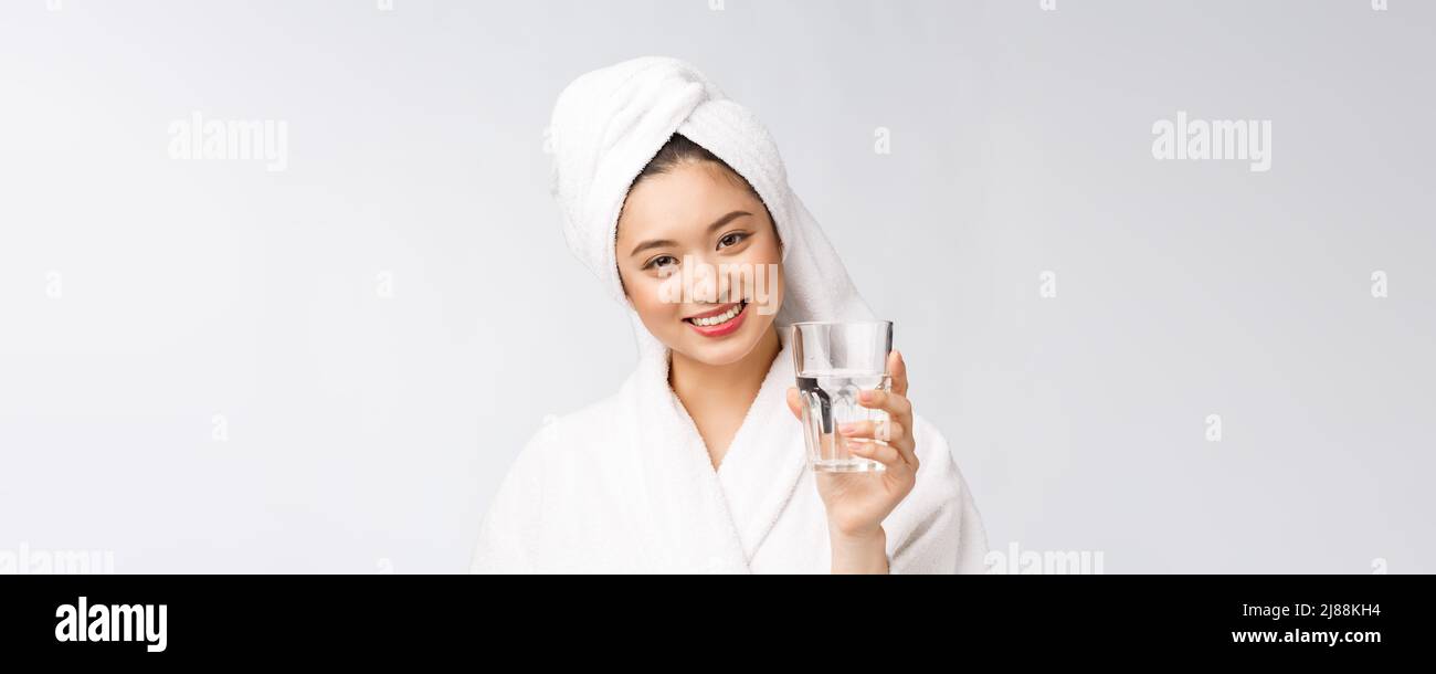 Healthy young beautiful woman drinking water, beauty face natural ...