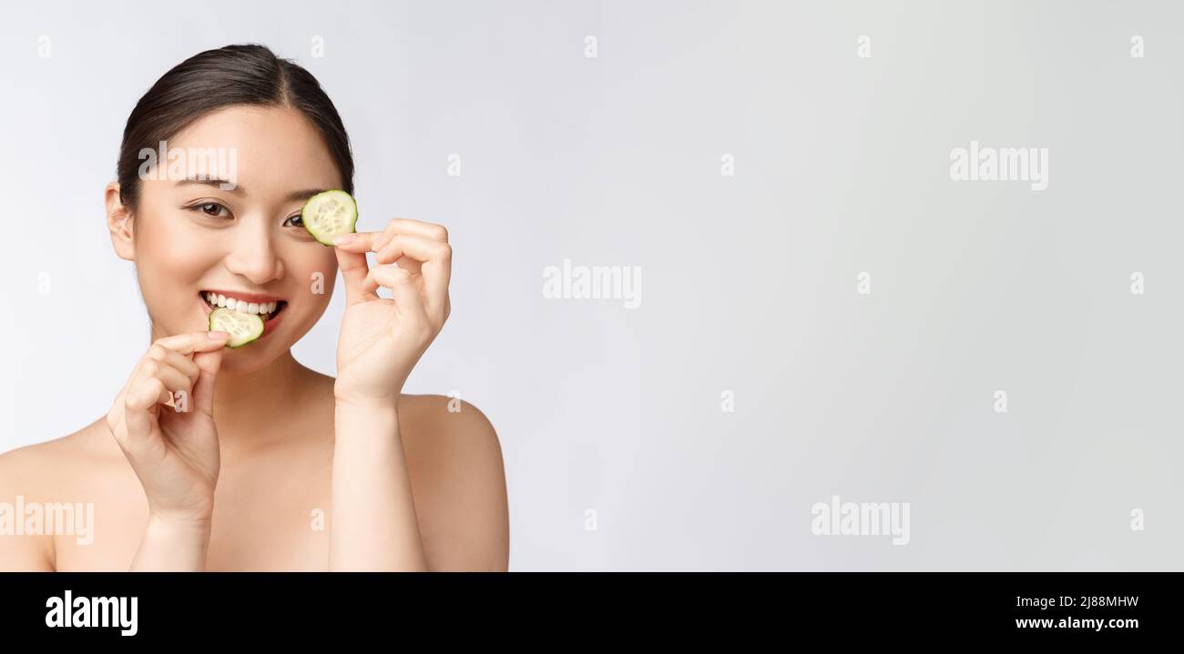 Natural homemade fresh cucumber facial eye pads facial masks. Asian ...
