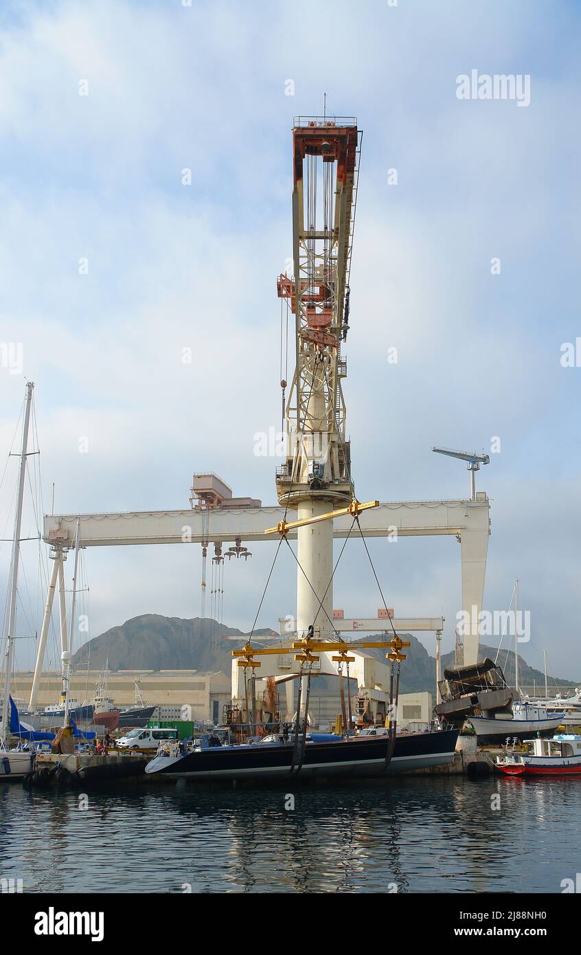 Lifting a yacht at the former shipyards of La Ciotat converted into ...