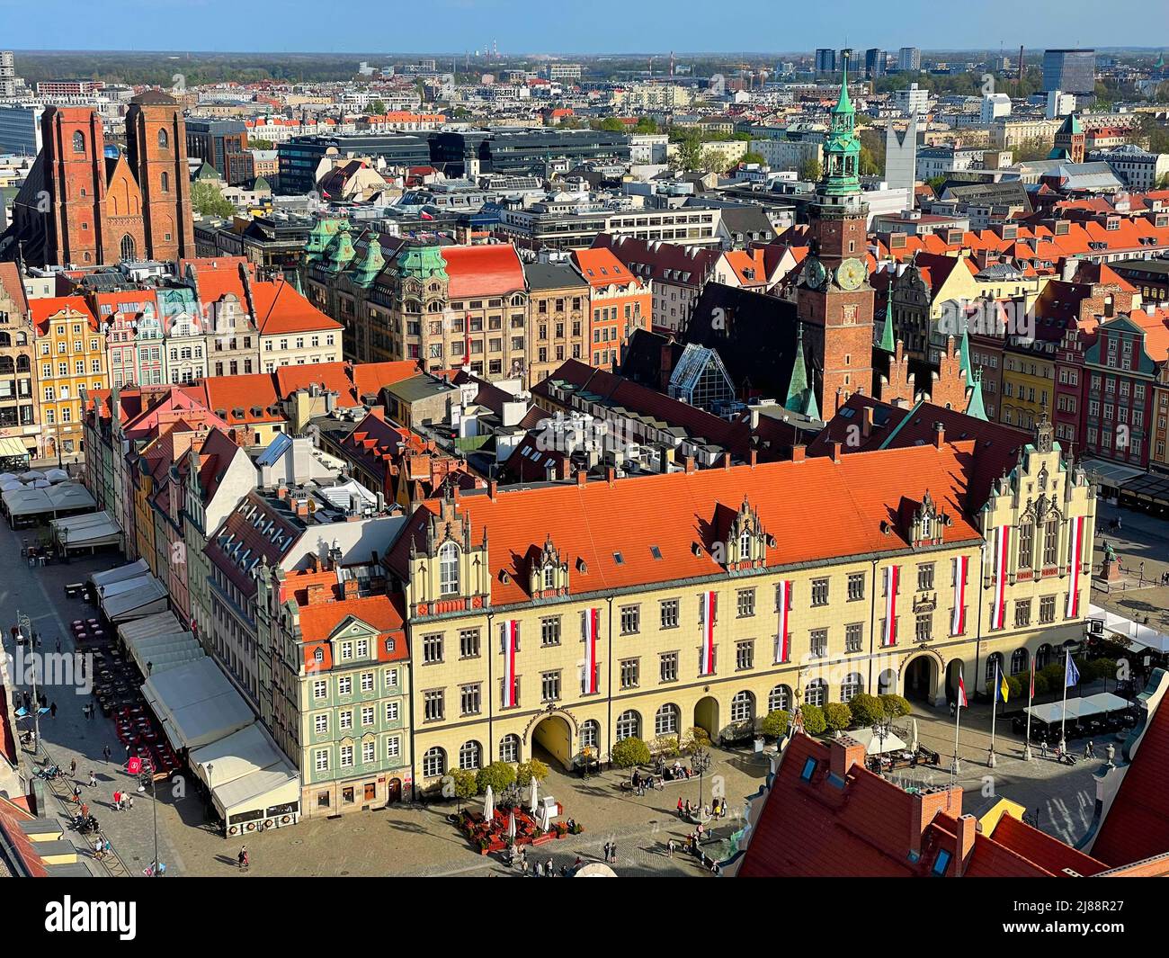 old town square with city hall, Wroclaw Stock Photo - Alamy