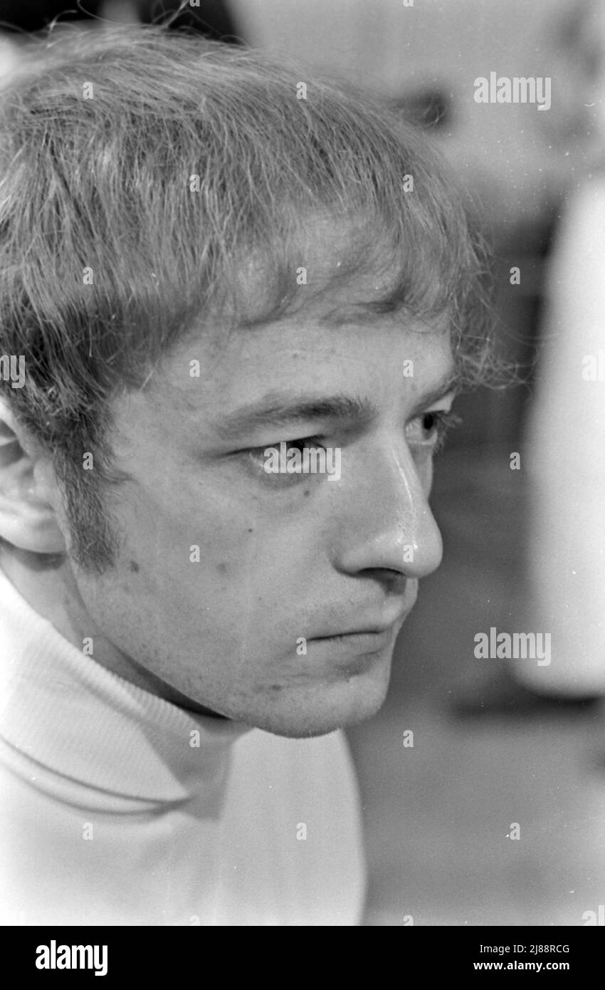 MANFRED MANN UK pop group with drummer Mike Hugg in August 1966/ Photo ...