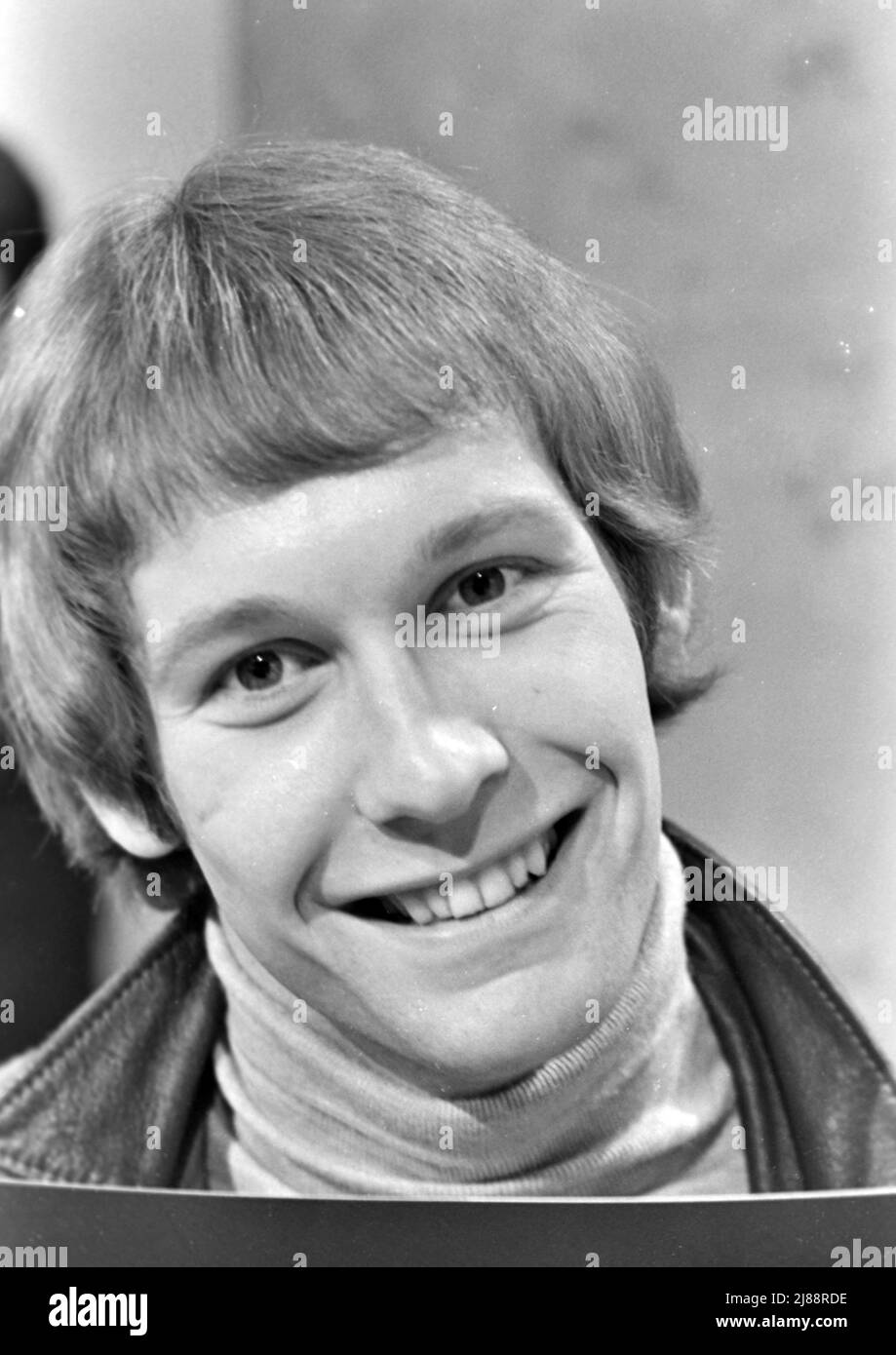 MANFRED MANN UK rock group in August 1966. Lead singer Mike d,Abo ...