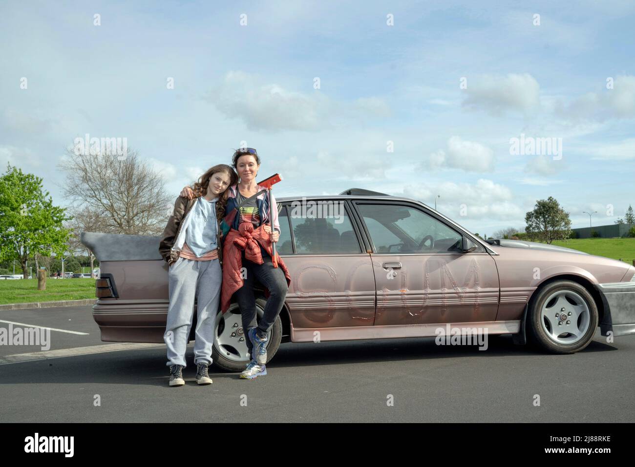 ESSIE DAVIS and THOMASIN MCKENZIE in THE JUSTICE OF BUNNY KING (2021 ...