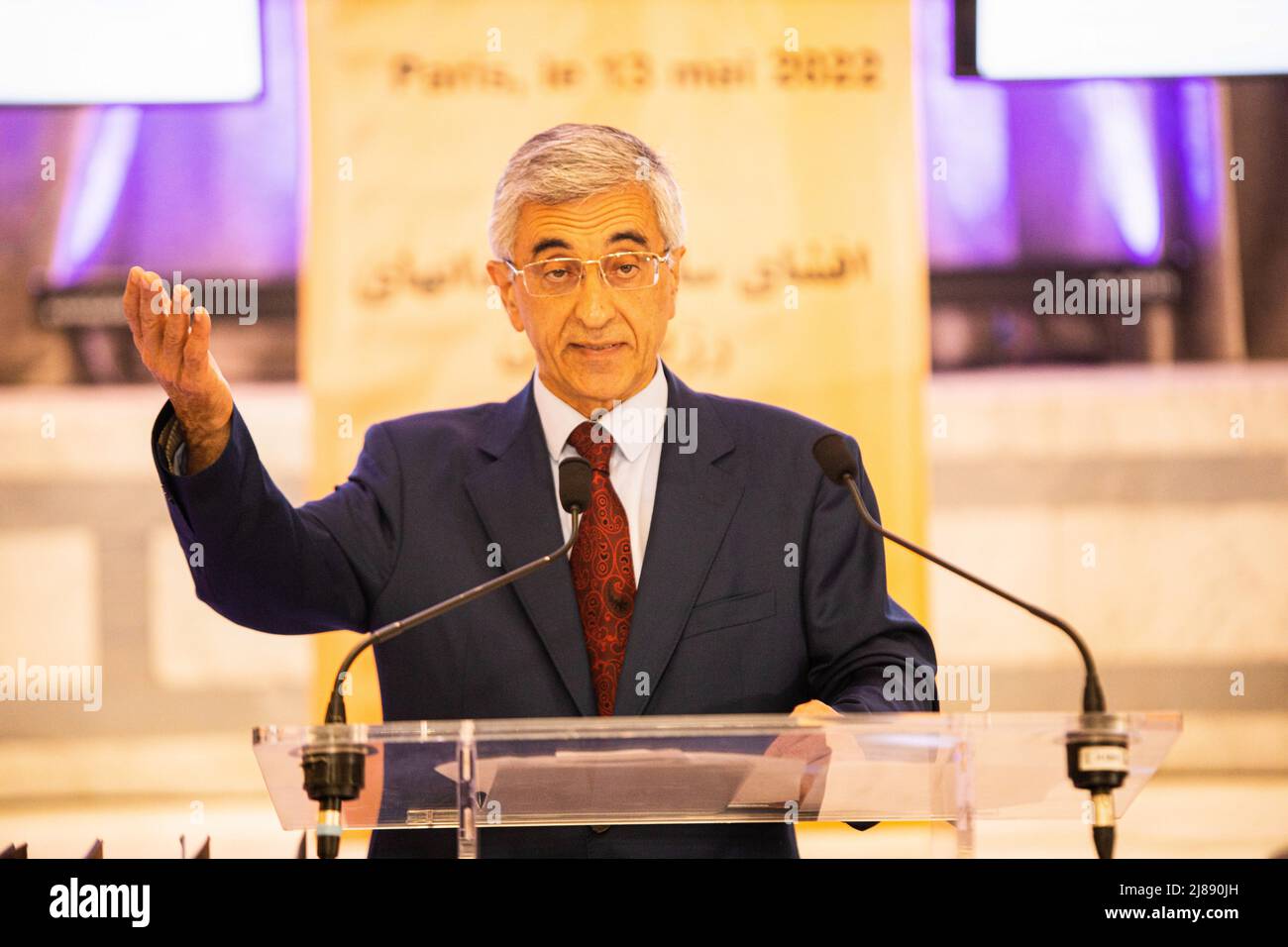 Situation improvement hi-res stock photography and images - Alamy