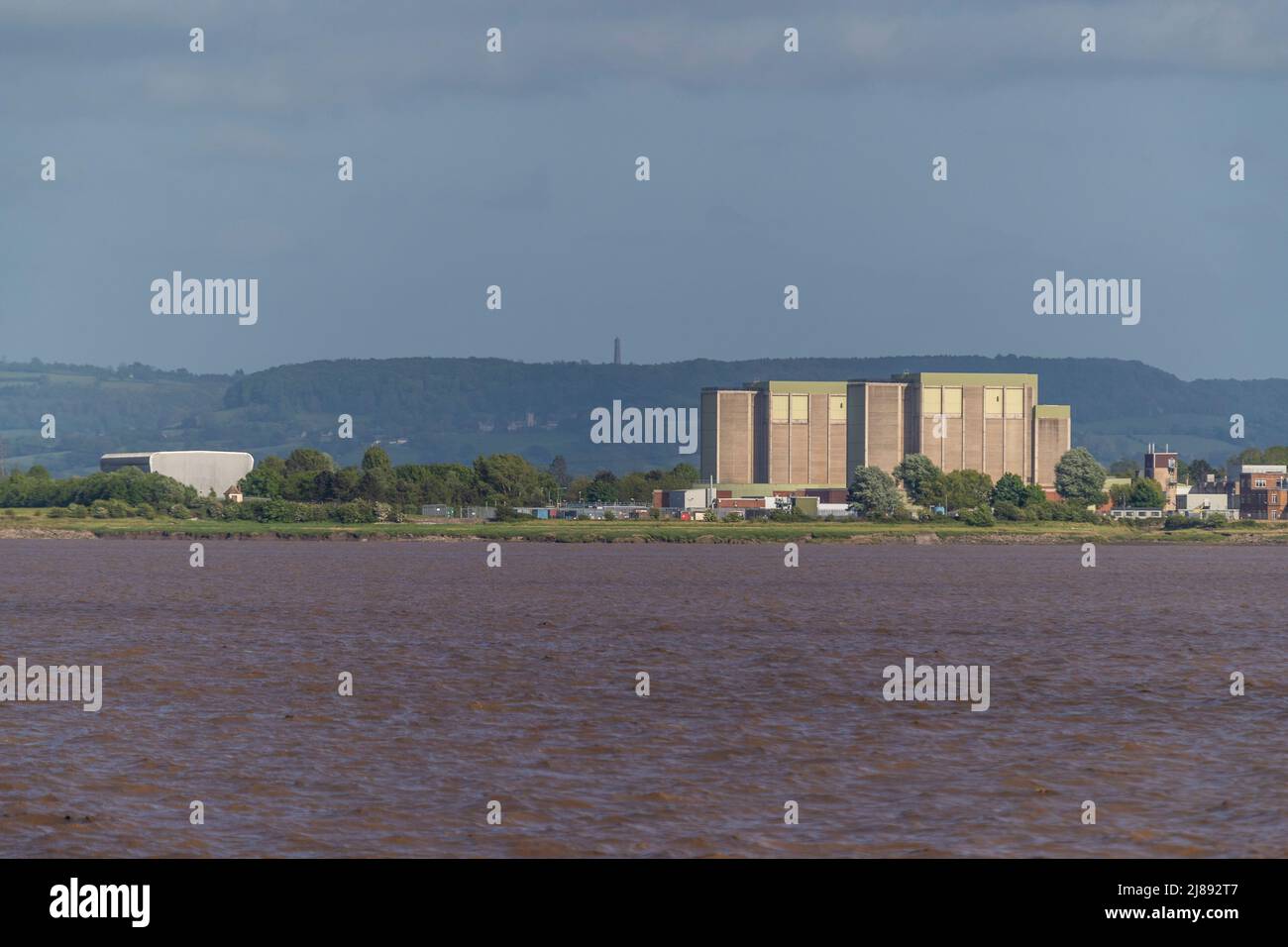 Berkeley nuclear power station Stock Photo - Alamy