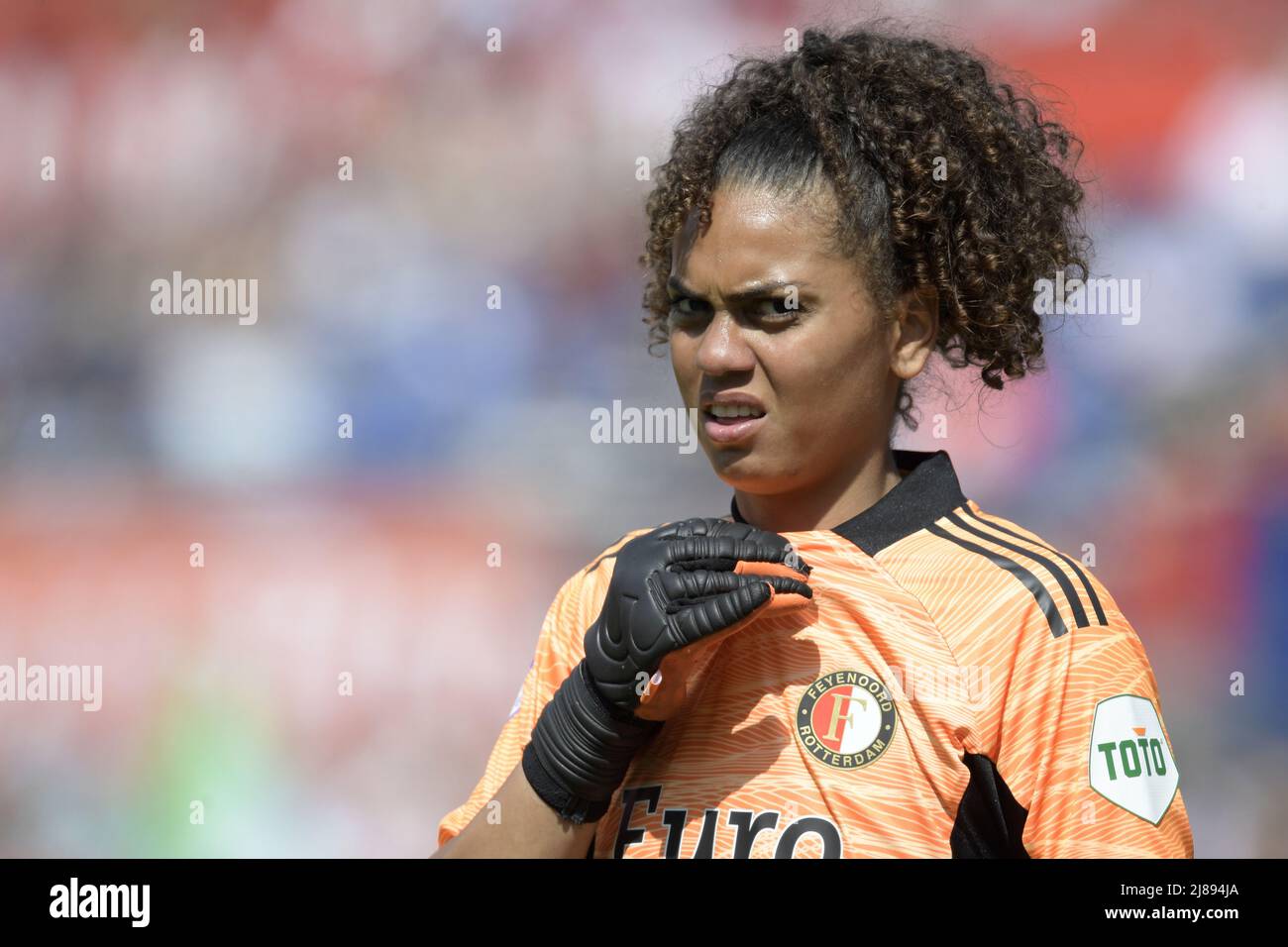 ROTTERDAM - Feyenoord goalkeeper Jacintha Weimar during the Dutch ...