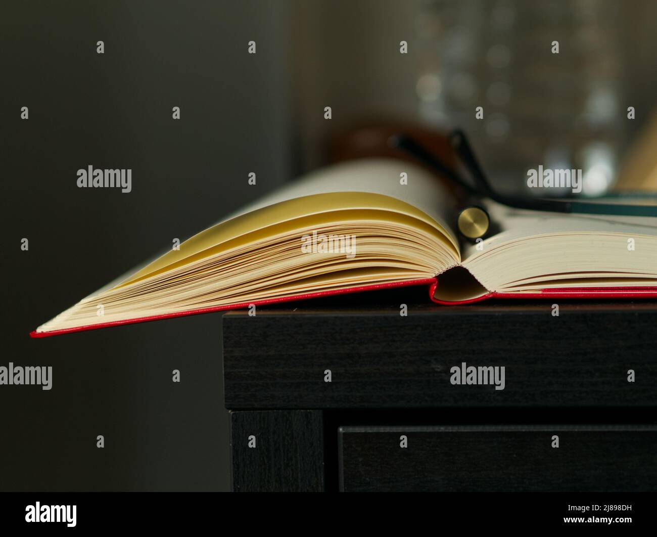 Stationery notebook pen hi-res stock photography and images - Alamy