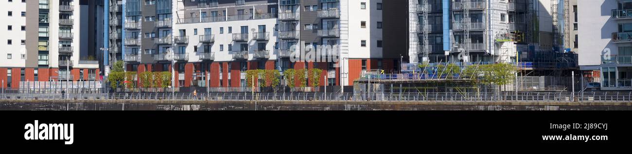 Modern high rise tower flats in Glasgow Stock Photo - Alamy