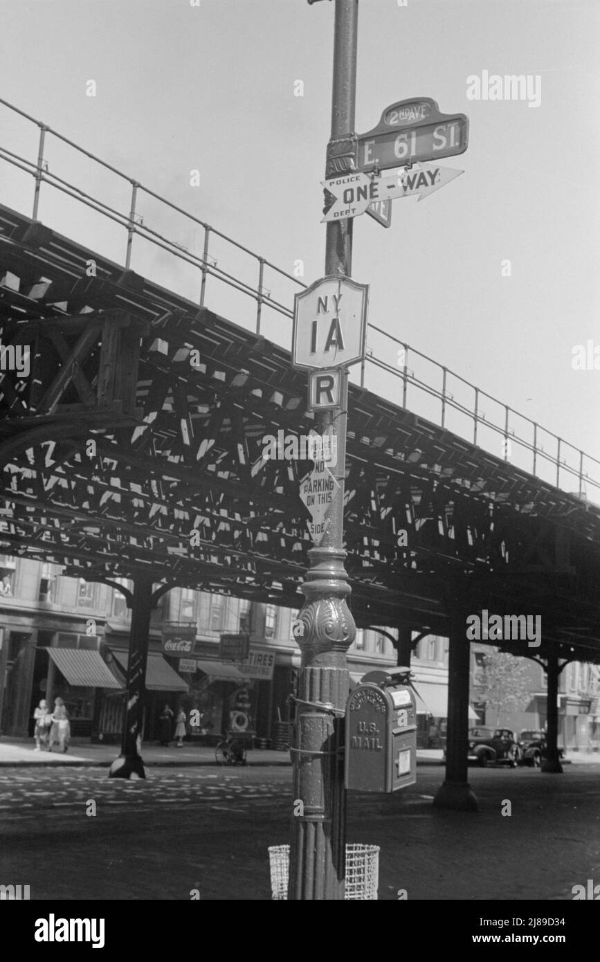 1930s new york city bridges hi-res stock photography and images - Alamy