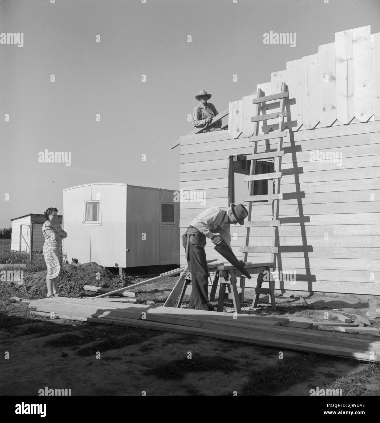 Father son on construction site hi-res stock photography and images - Alamy