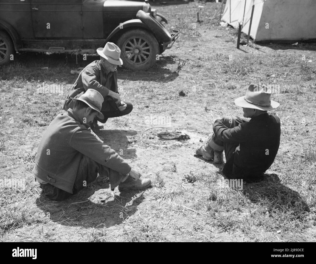 Idle work image hi-res stock photography and images - Alamy