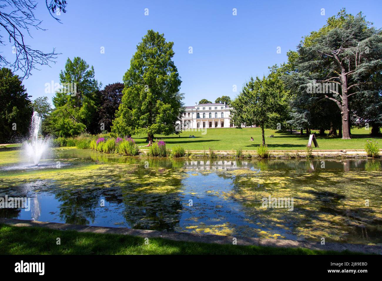 Gunnersbury park hi-res stock photography and images - Alamy