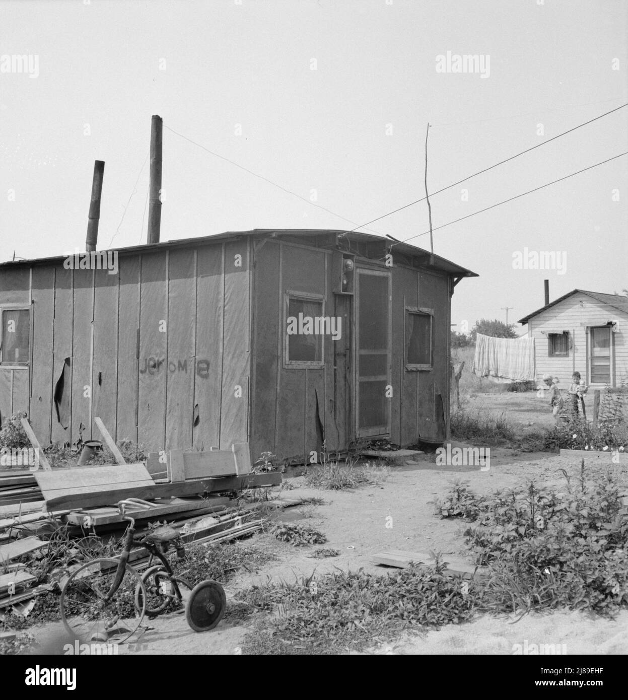 Great depression poverty usa house hi-res stock photography and images ...