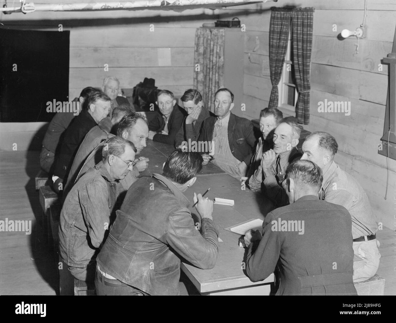 Displaced persons administration hi-res stock photography and images ...