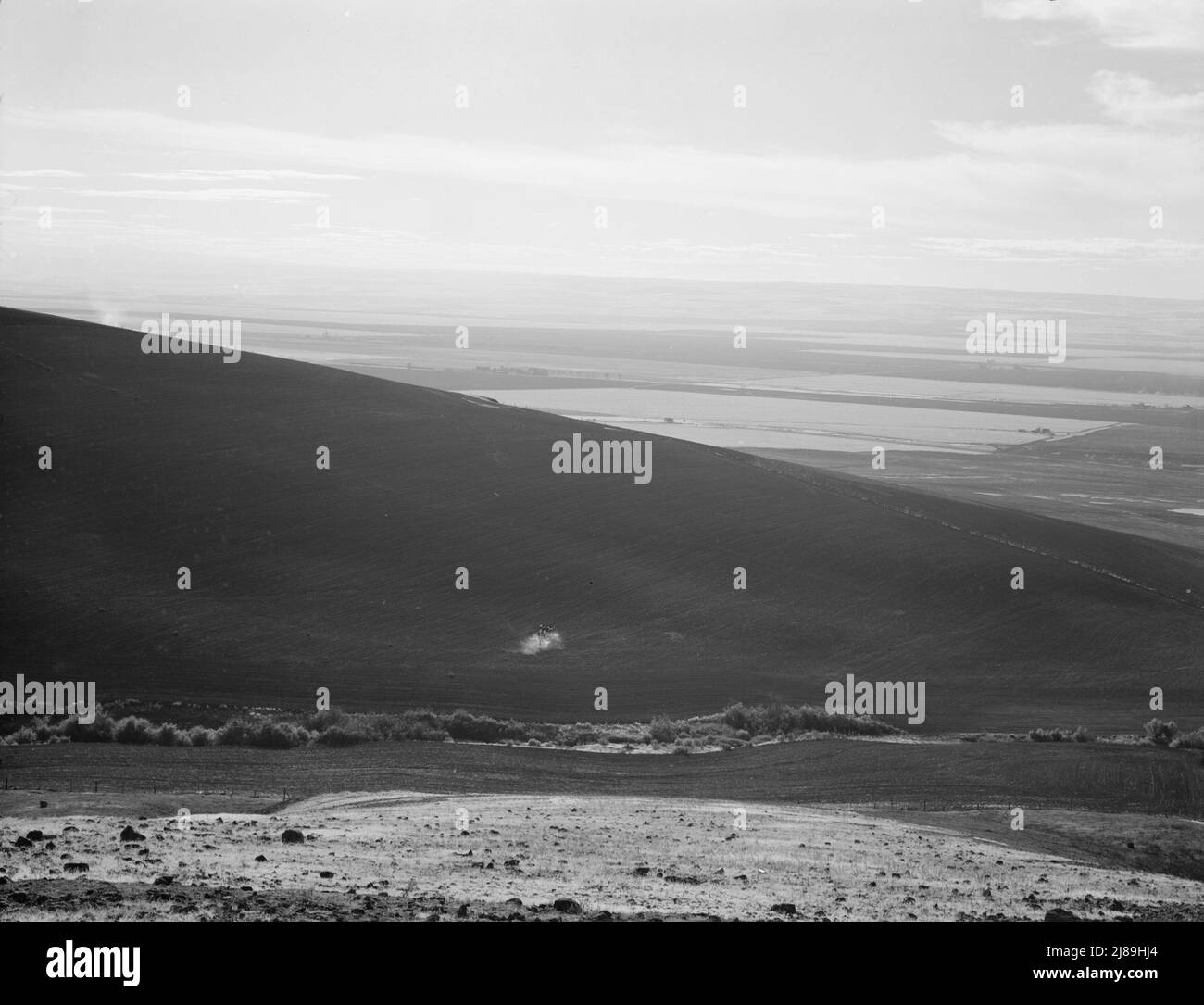 Rural valley farms Black and White Stock Photos & Images - Alamy