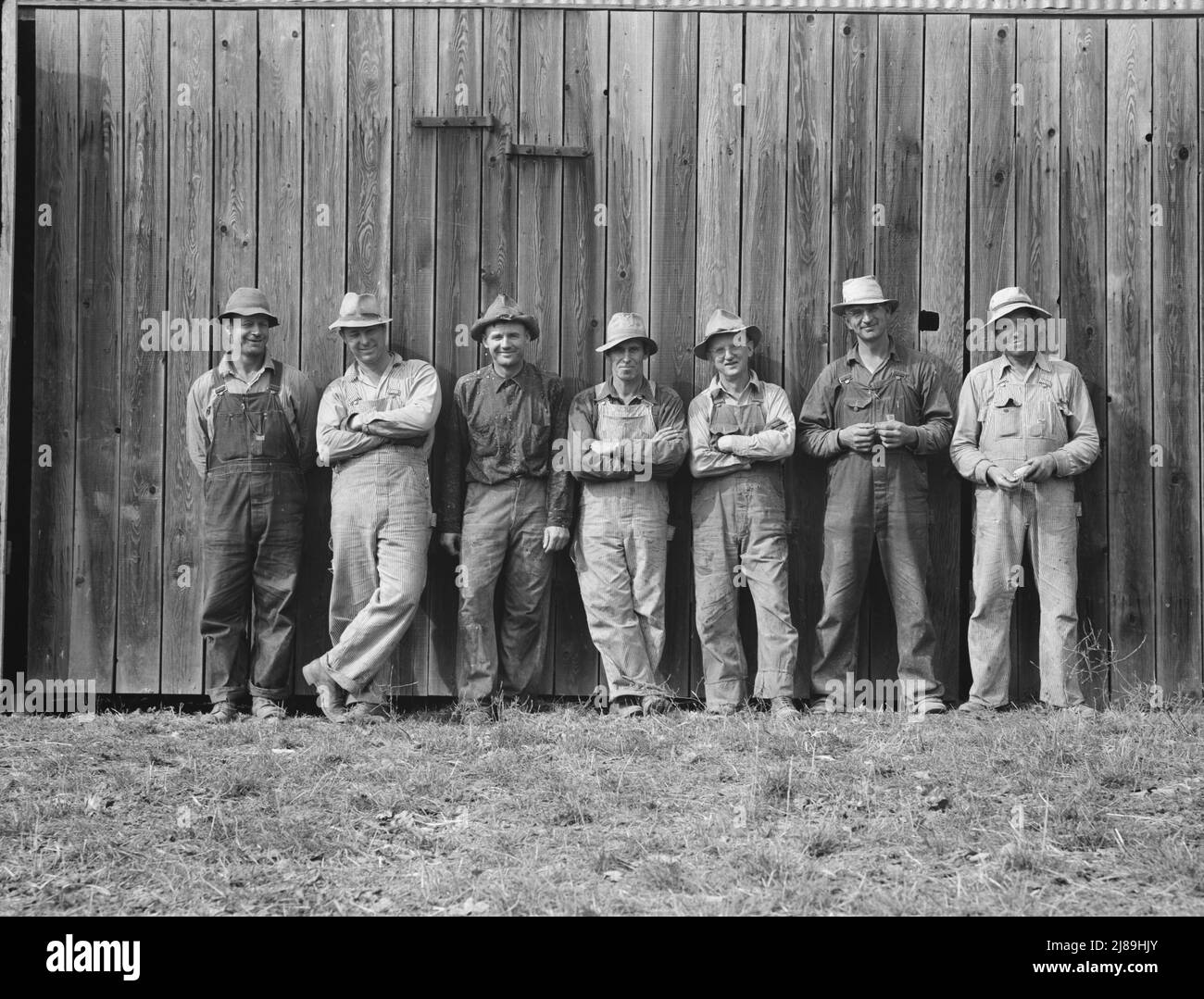1930s farm machinery hi-res stock photography and images - Alamy