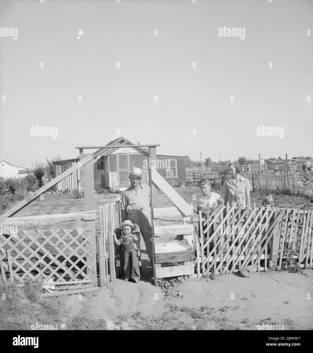 Farmworker california Black and White Stock Photos & Images - Alamy