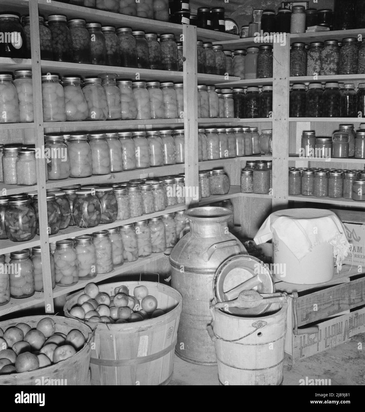 Apple storage cellar Black and White Stock Photos & Images - Alamy