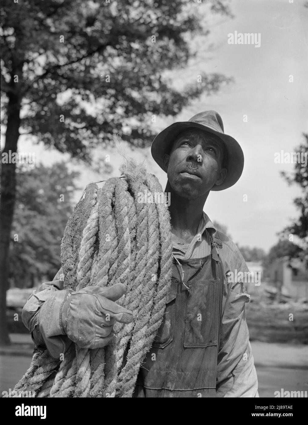 American construction workers work Black and White Stock Photos ...