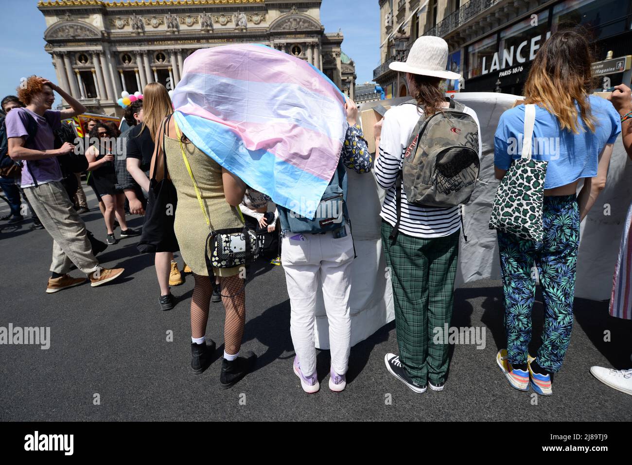 Trans and intersex people marched in Paris against violence ...