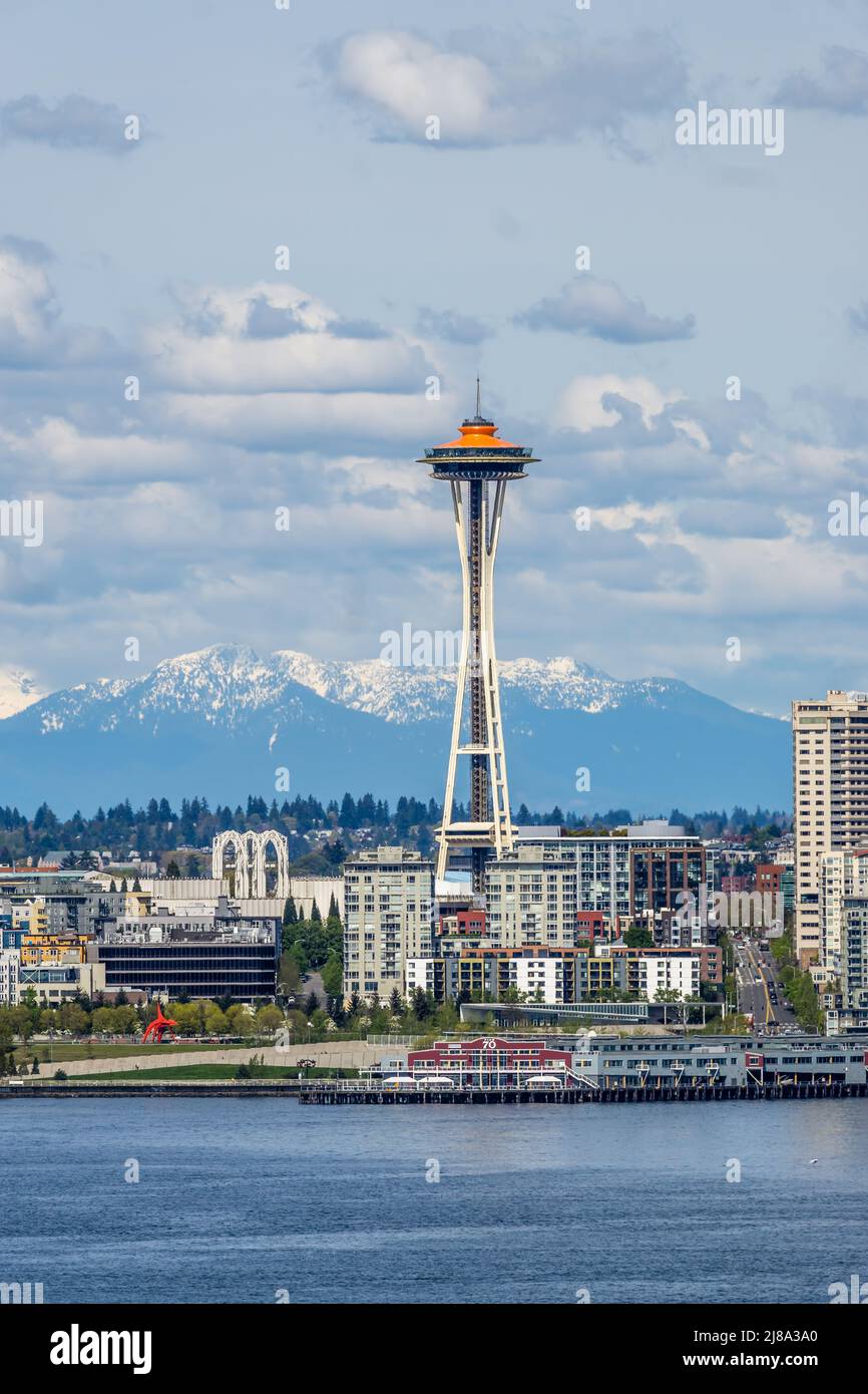 Cascade Mountain can be seen behind the Seattle skyline in Washington ...