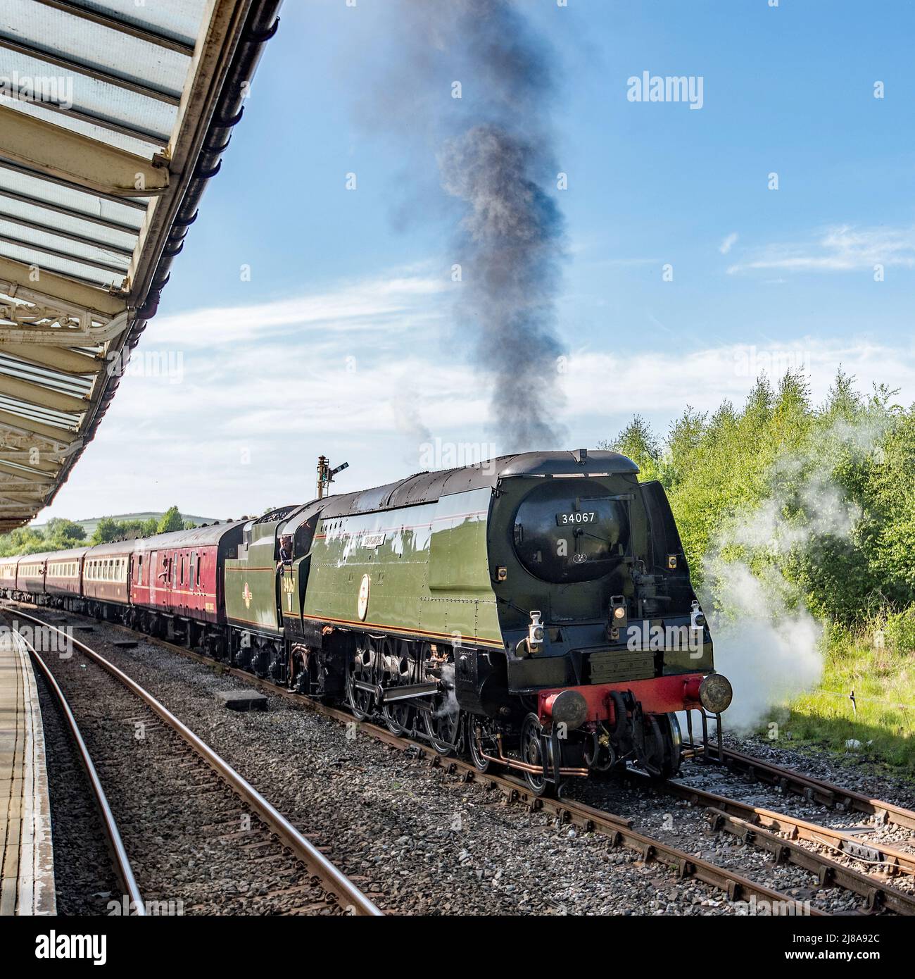 Tangmere railway train the northern belle settle carlisle steam special ...