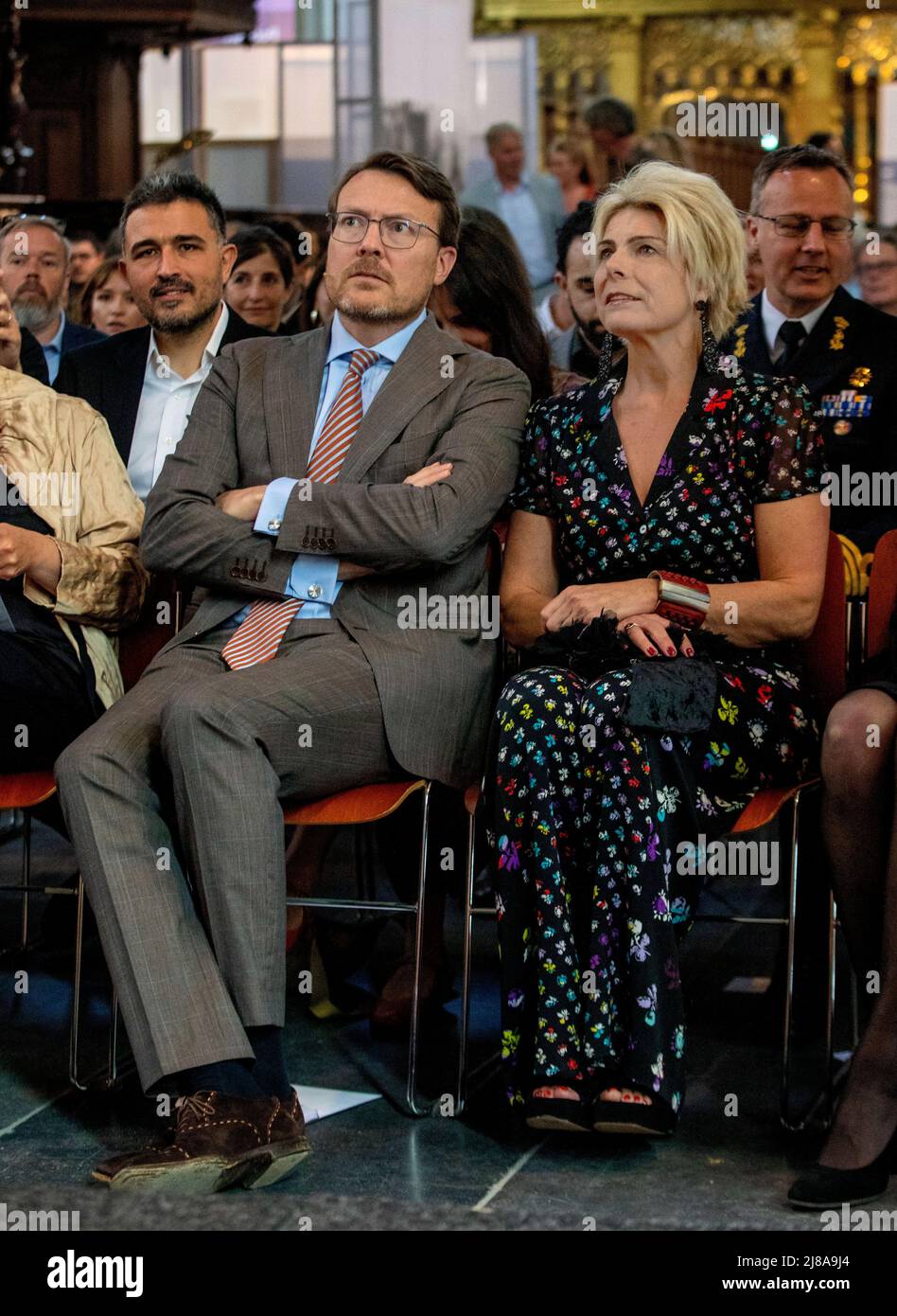 Prince Constantijn and princess Laurentien at the presentation of the ...