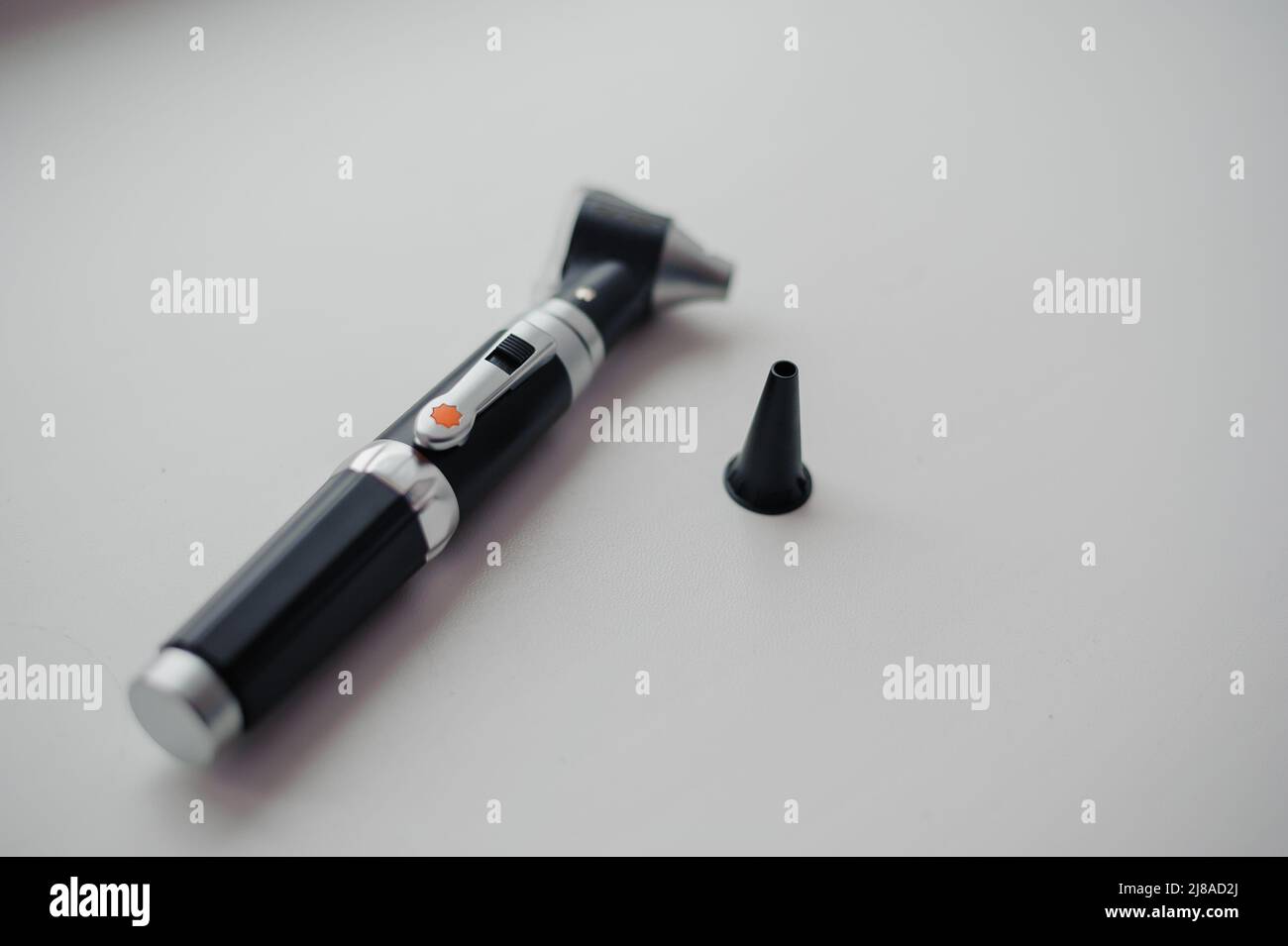 Middle ear hi-res stock photography and images - Alamy