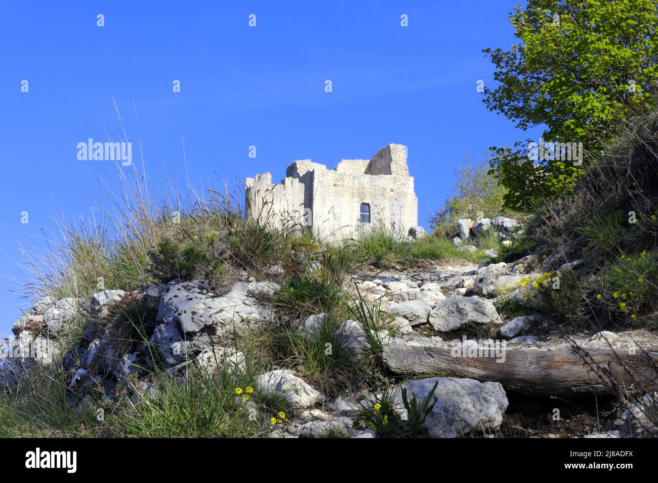 Rocca Calascio, mountaintop medieval fortress. The Castle of Rocca ...