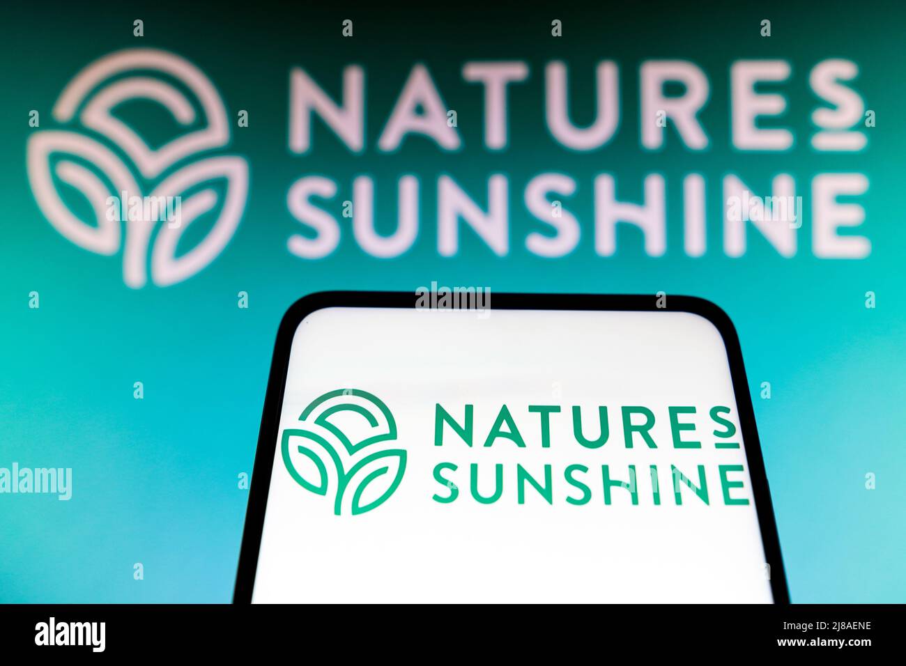 Natures sunshine logo hi-res stock photography and images - Alamy